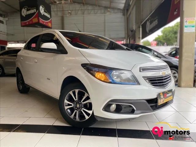CHEVROLET ONIX 2016 Usados e Novos