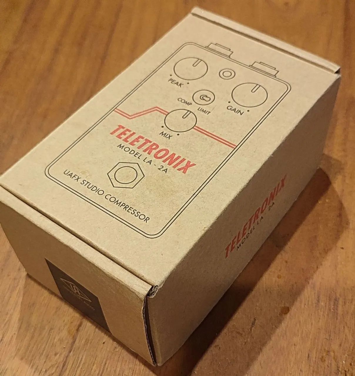 Pedal Teletronix LA-2A Studio Compressor Universal Audio - Instrumentos ...