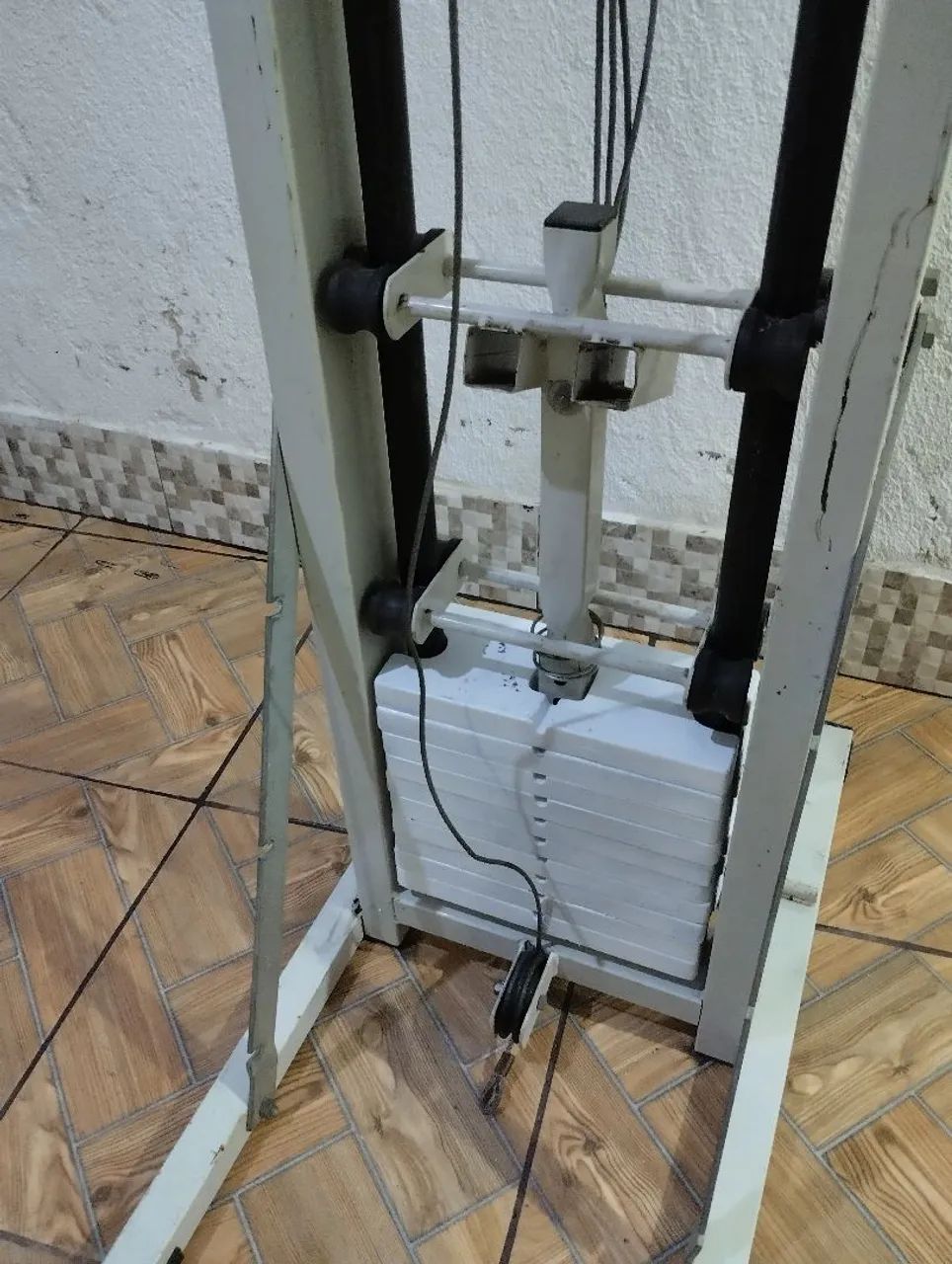 Estação de musculação de 50k Athletic 2001 - Academia e Exercícios ...