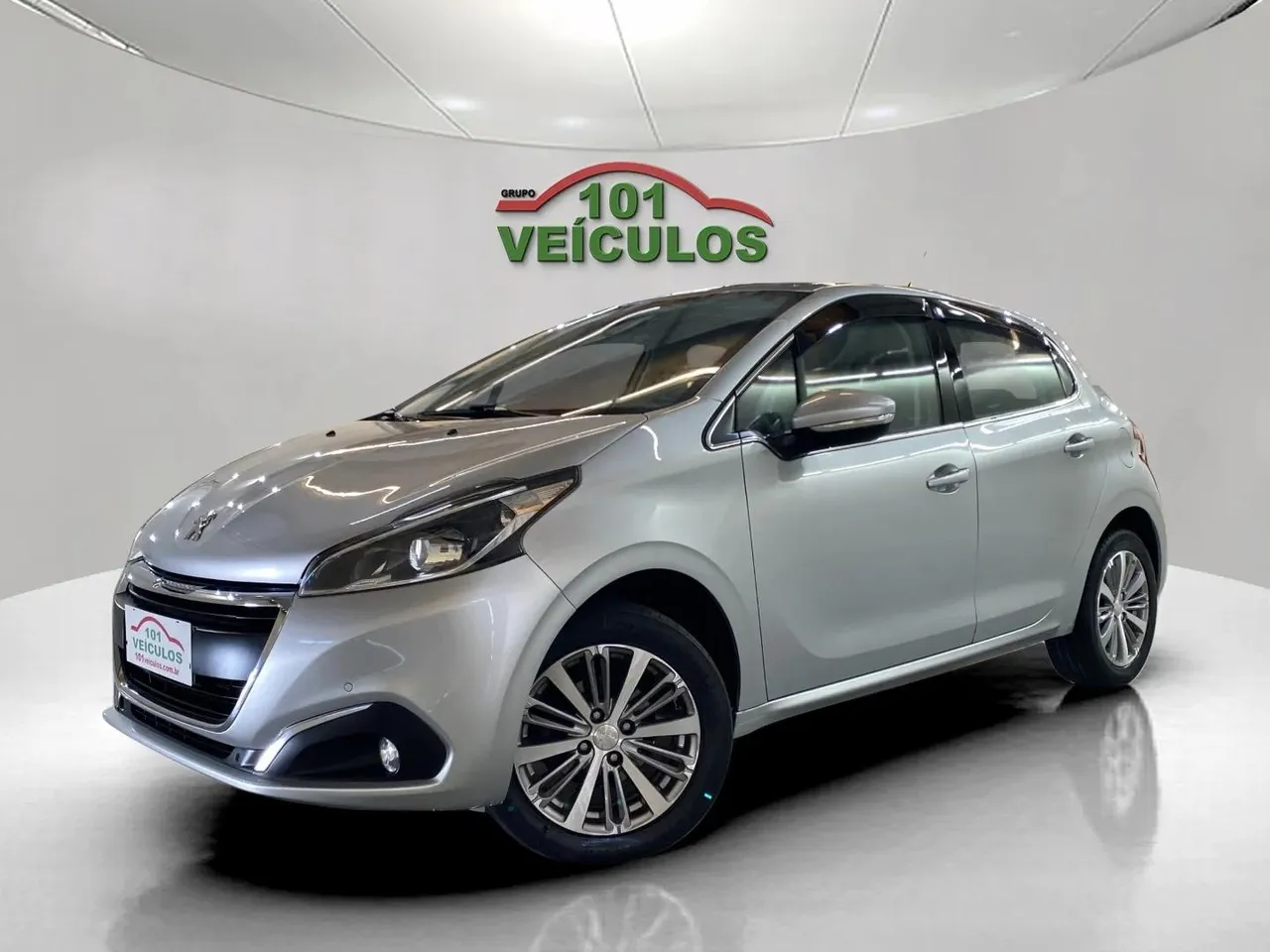 Peugeot 208 GRIFFE 1.6 FLEX 16V 5P AUT. Usados e Novos