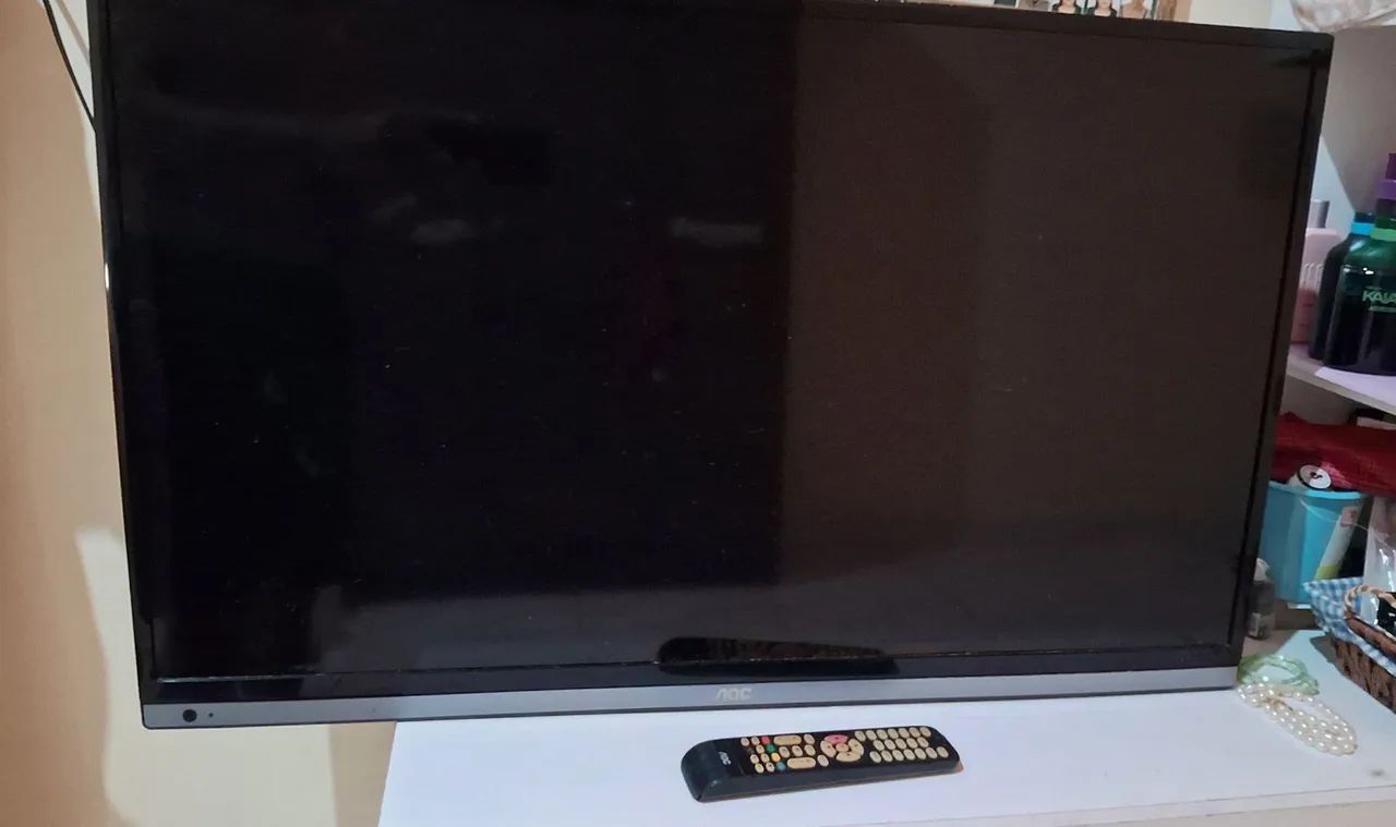 TV LED 40 POLEGADAS LEIA - TVs - Siqueira, Fortaleza 1393846167 | OLX