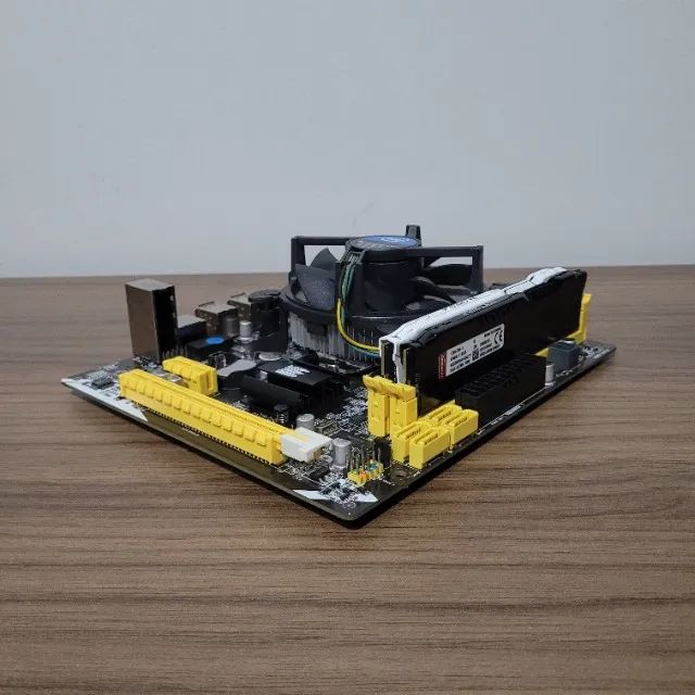 Kit Gamer i3 540 3.06GHz / Revenger HM55 / 8GB DDR3 1866MHz Kingston ...