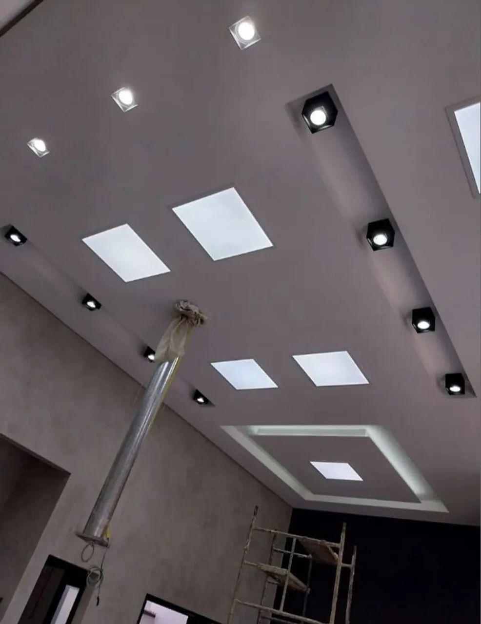 Eletricista Quadro comandos poste Gato iluminação etc - Instalações ...