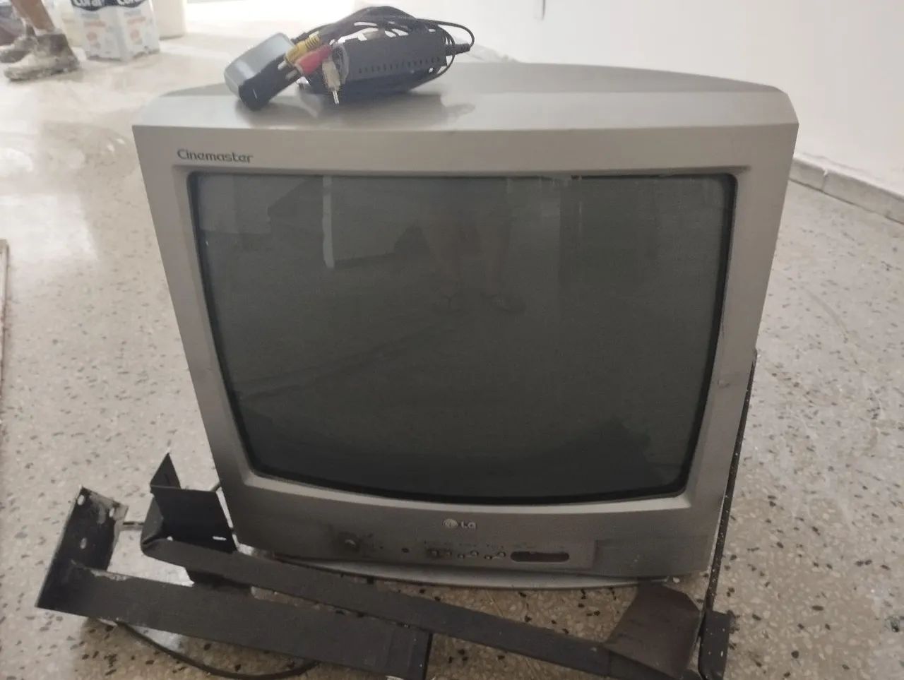 "tv de tubo de 20 polegadas" no Brasil