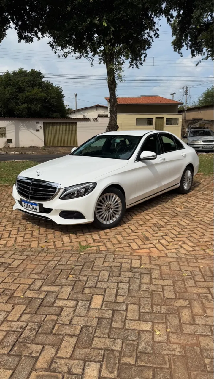 MERCEDES-BENZ C-180 2017 Usados e Novos