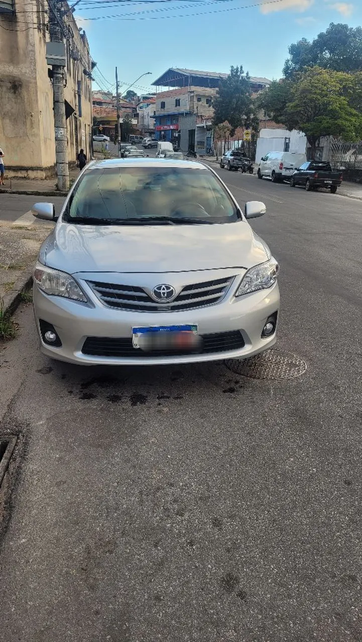 TOYOTA COROLLA 2013 Usados e Novos