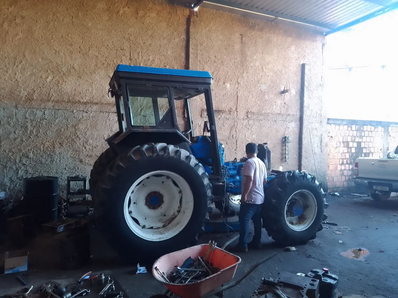 "trator 7630" no Brasil