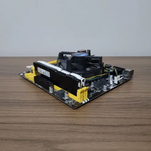 Kit Gamer i3 540 3.06GHz / Revenger HM55 / 8GB DDR3 1866MHz Kingston ...