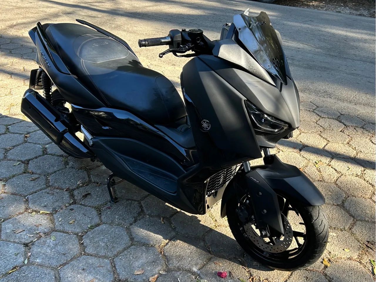YAMAHA XMAX 250 ABS 2021 - 1314214387 | OLX