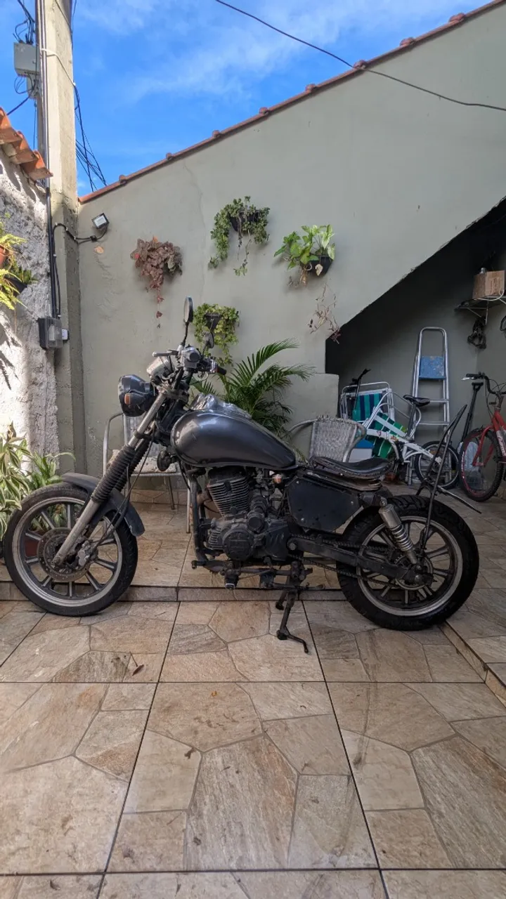 Motos DAFRA KANSAS no Brasil