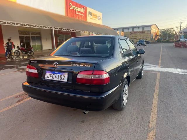 TOYOTA COROLLA 2000 Usados e Novos