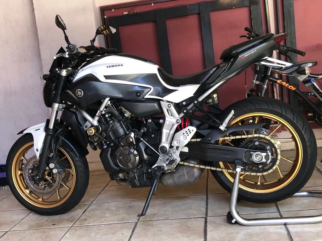 Motos YAMAHA MT-07/MT-07 2016 no Brasil