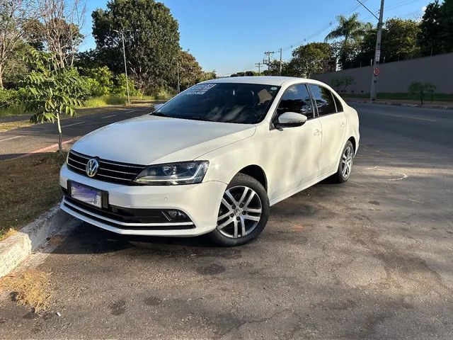 VOLKSWAGEN JETTA 2017 Usados e Novos