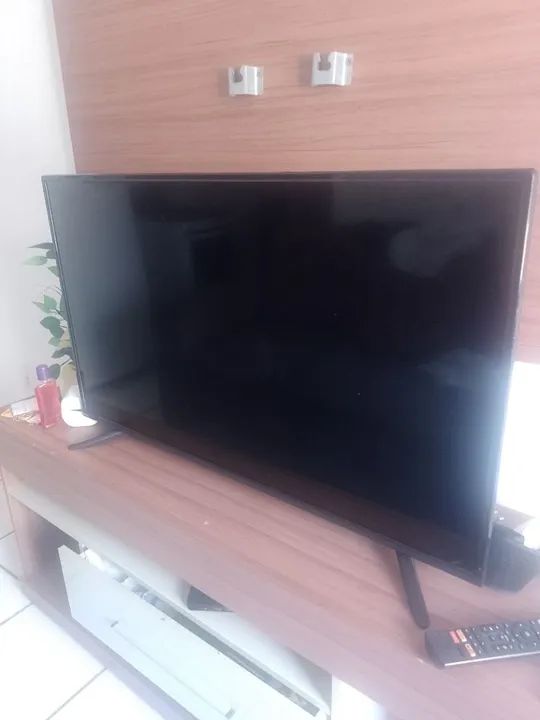TV LED 40 polegadas - Peças e Acessórios para TV - Vila de Abrantes ...