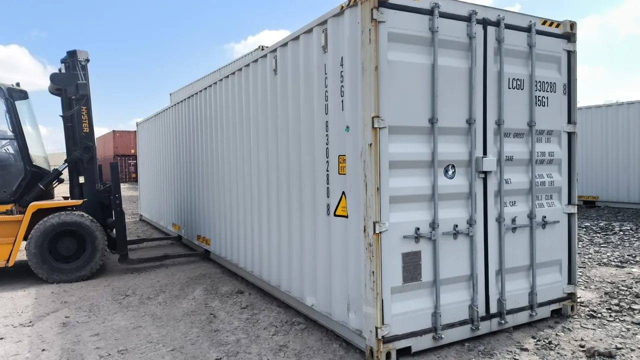 "container 12m" no Brasil