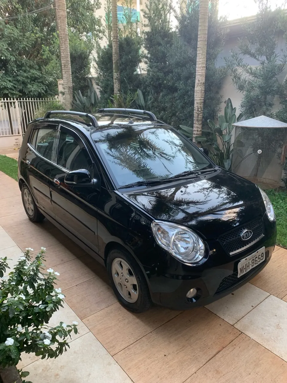 KIA MOTORS PICANTO 2010 Usados e Novos