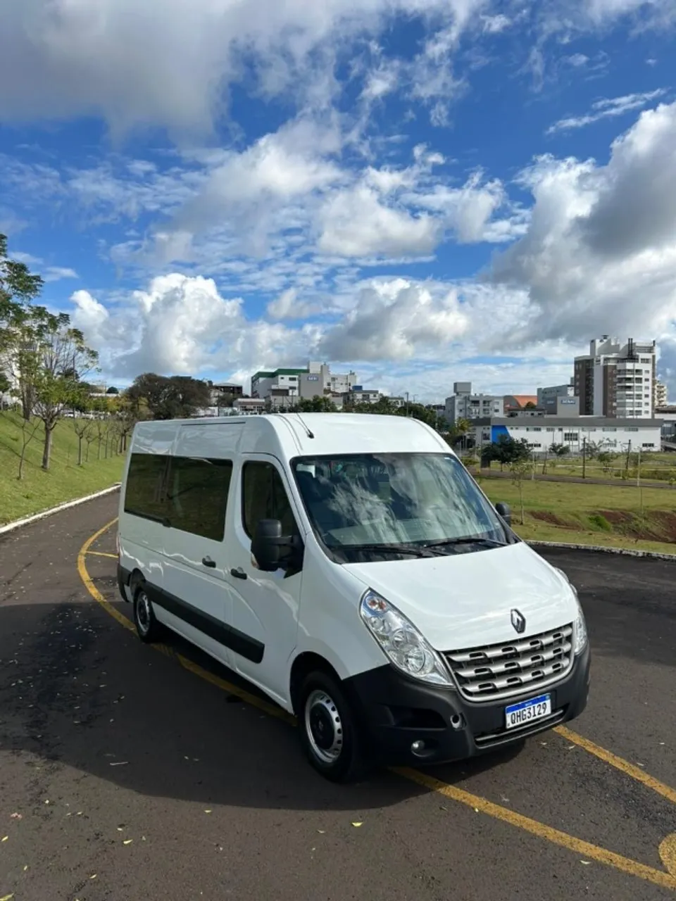 "vans de 16 lugares" no Brasil