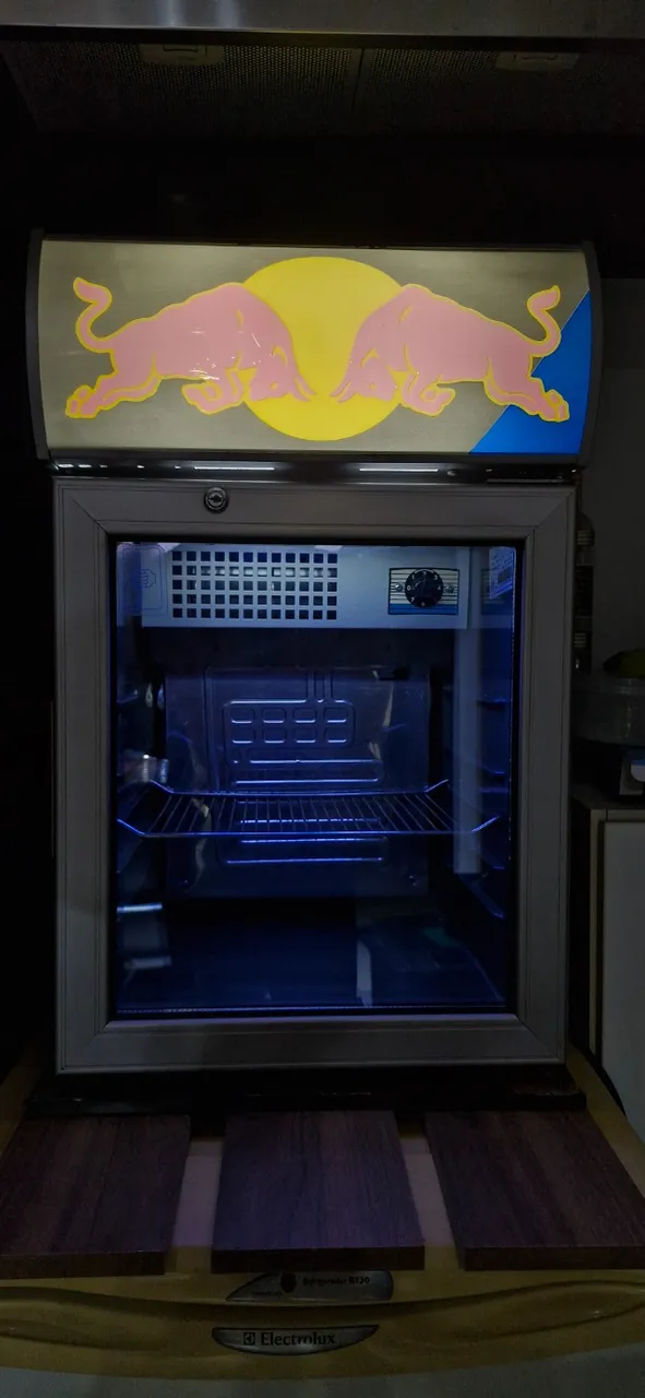 "frigobar red bull" - Geladeiras e Freezers no Brasil