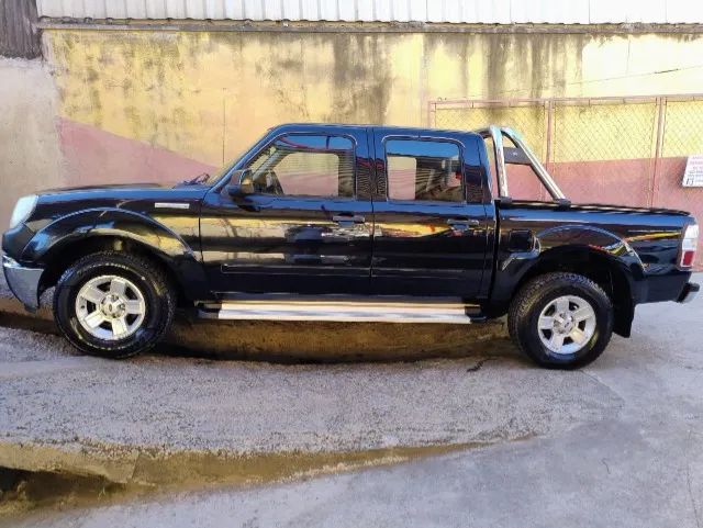 Carros pick-ups Usados e Novos à venda