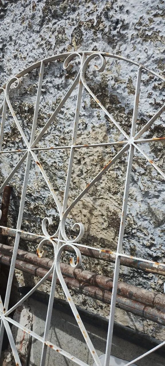 Portões de Ferro e Grade (Usado) Léia Descrição do Anúncio! - Portas e ...