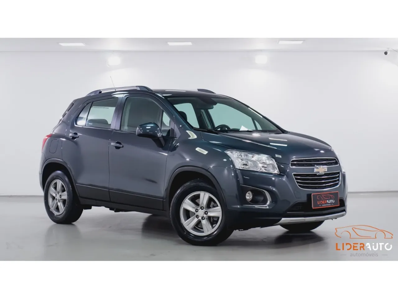CHEVROLET TRACKER 2016 Usados e Novos