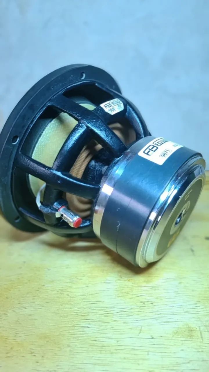 Subwoofer FB Audio 8? - 450W RMS - Grave Forte - Aparelhos de Som ...