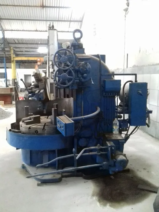 "torno vertical" no Brasil