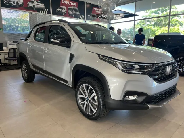 FIAT STRADA VOLCANO 1.3 FLEX 8V CD AUT. Usados e Novos