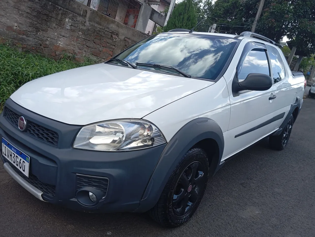 FIAT STRADA 2014 Usados e Novos