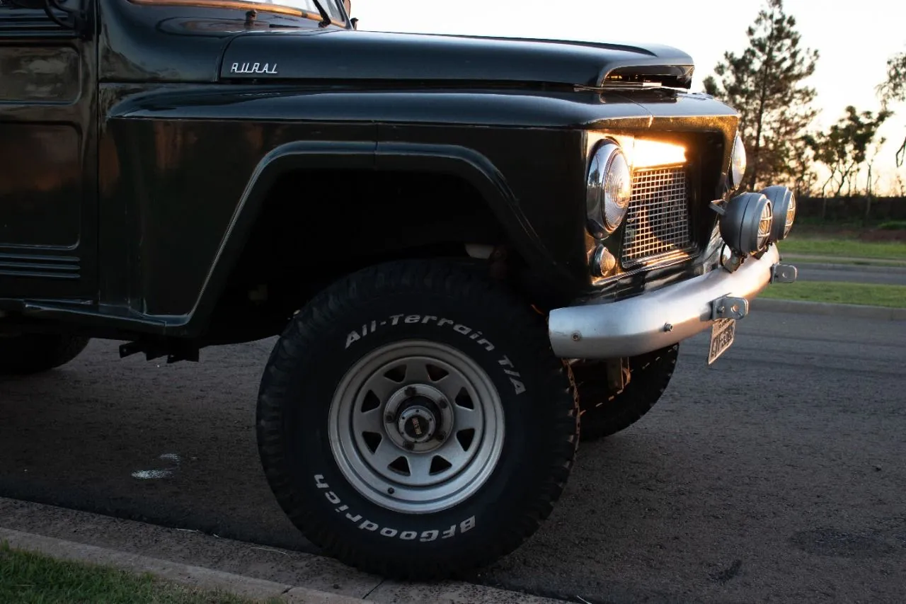 "ford rural willys" no Brasil