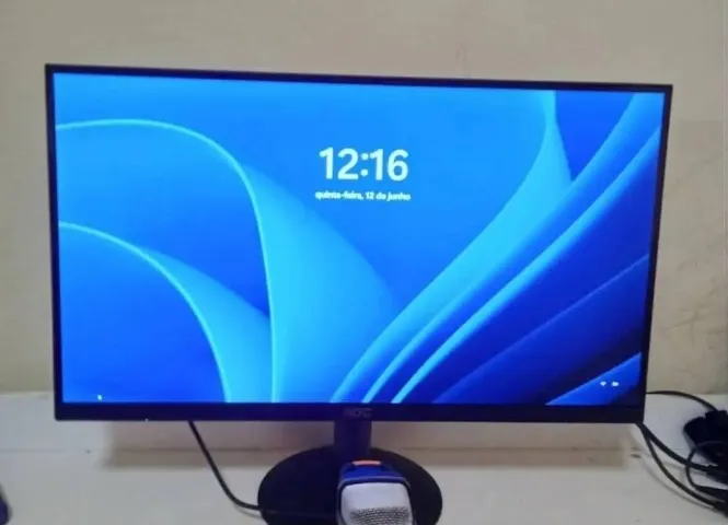 "monitores de 22 polegadas" - Monitores no Brasil