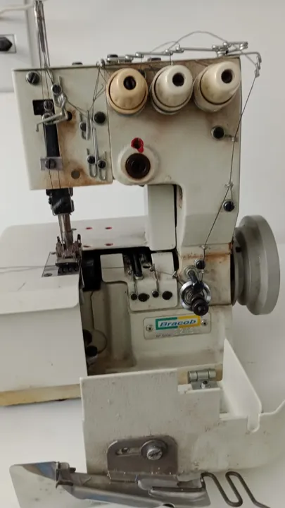 "maquina de costura colarete industrial" no Brasil