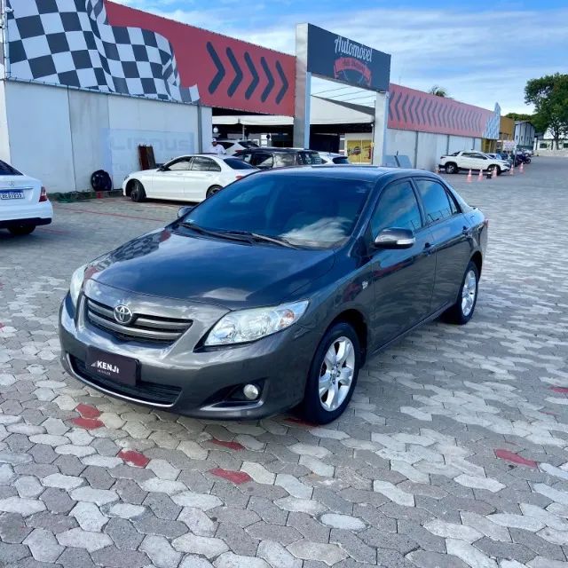 TOYOTA COROLLA 2011 Usados e Novos