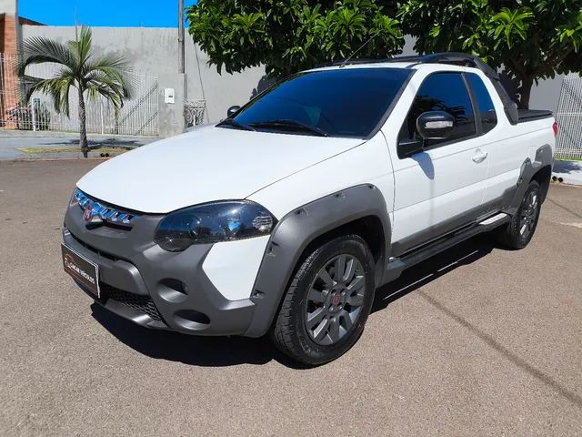 FIAT STRADA 2018 Usados e Novos no PR