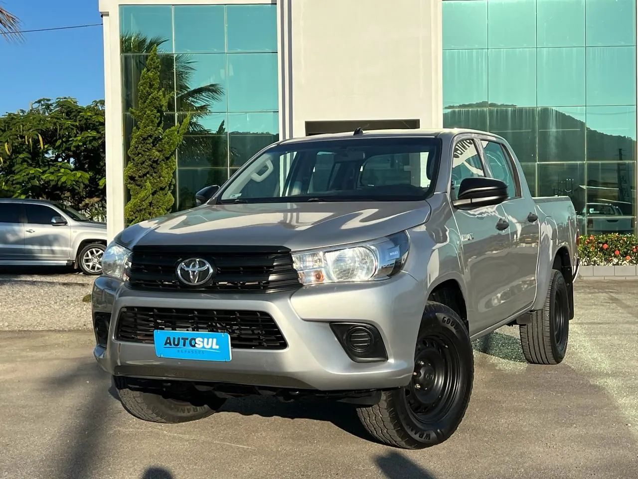 TOYOTA HILUX 2018 Usados e Novos