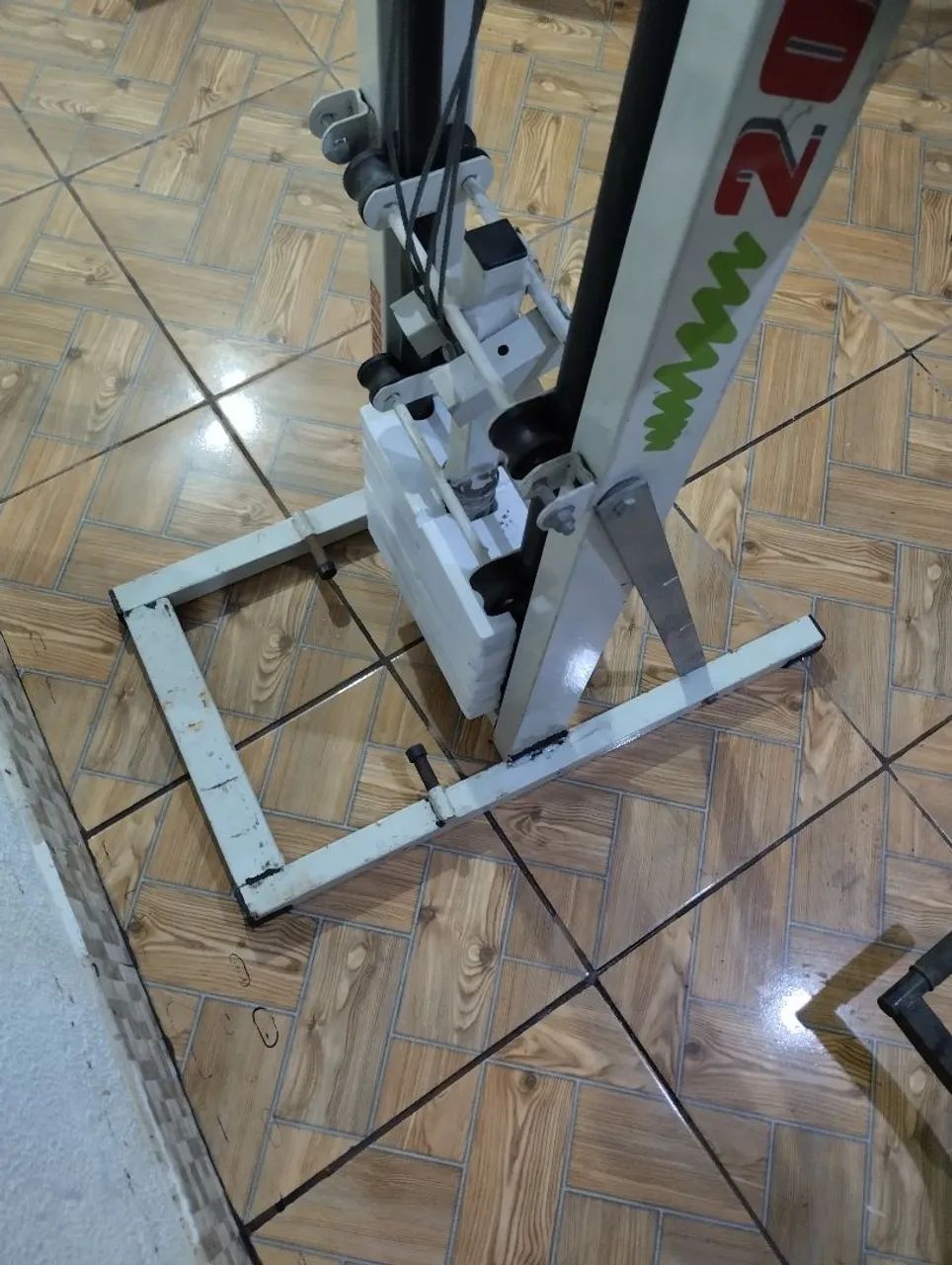 Estação de musculação de 50k Athletic 2001 - Academia e Exercícios ...