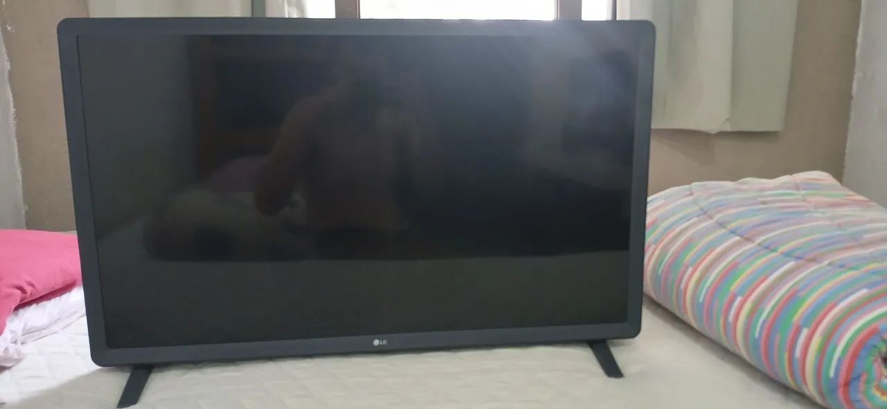 TV LG 32 polegadas - TVs - Parque Yara Cecy, Itapecerica da Serra 1365989335 | OLX