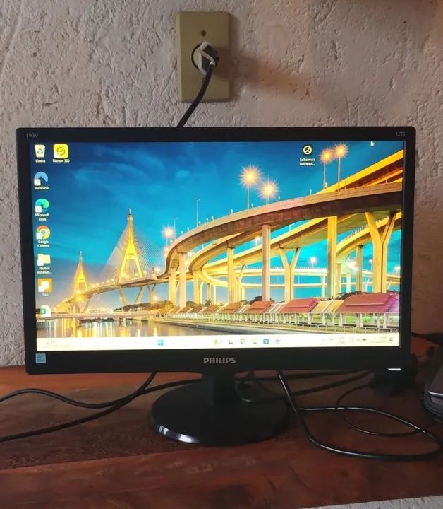 Monitor Philips LED 18.5 polegadas - Monitores - Rio Tavares ...