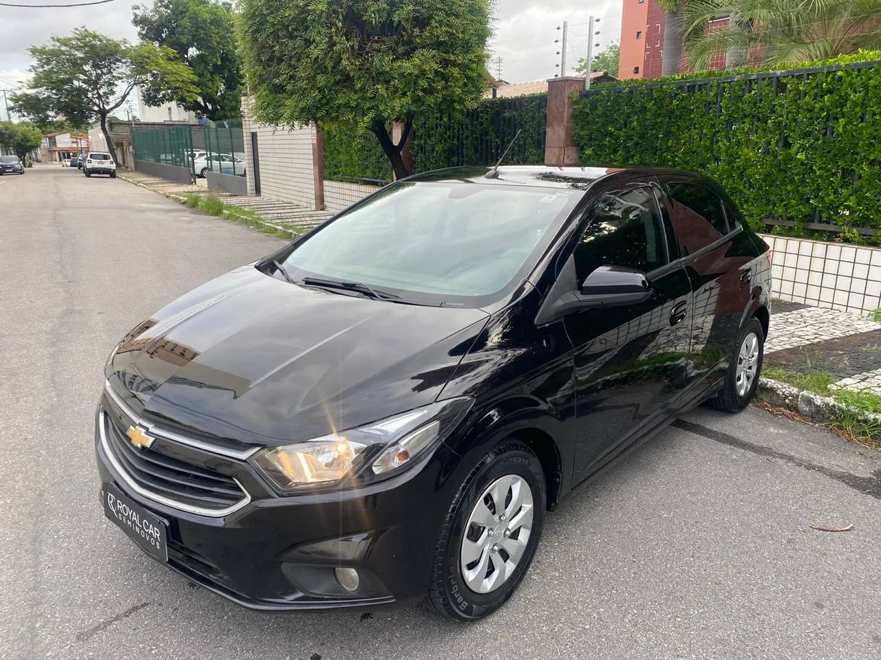 CHEVROLET ONIX 2018 Usados e Novos