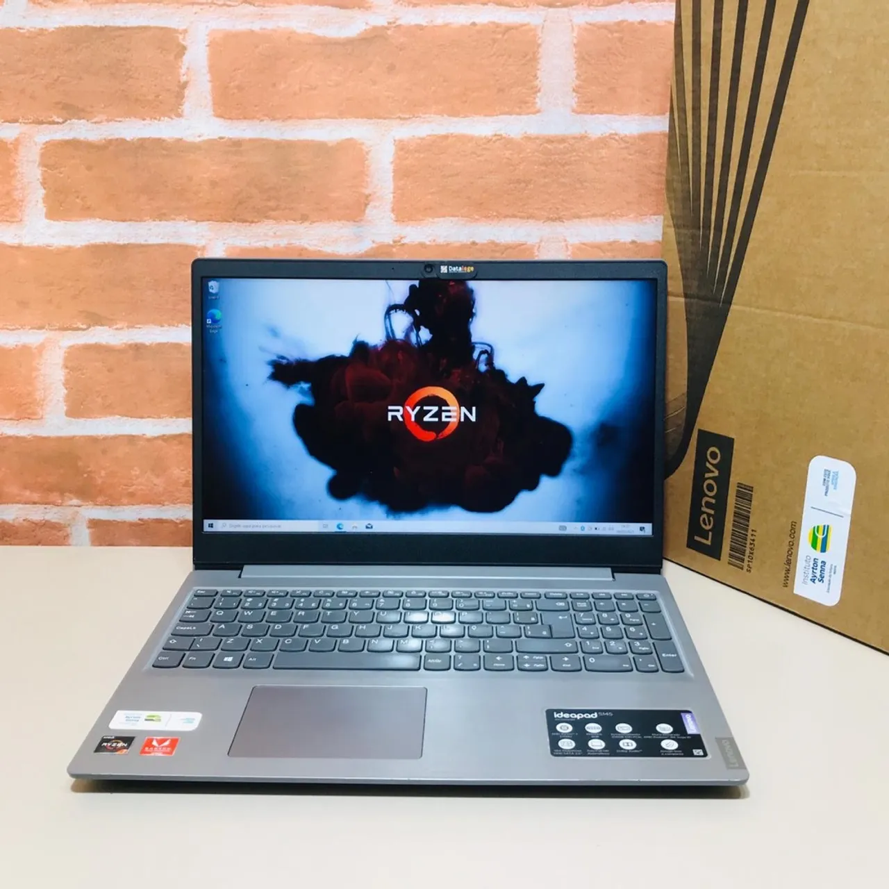 "notebook velho" no Brasil