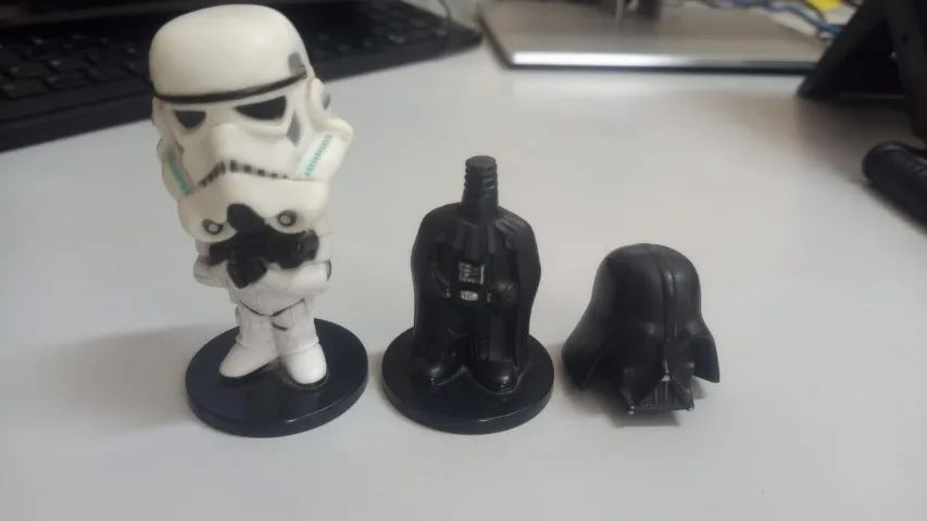 Star Wars Mini Bobble-Head Two Pack Stormtrooper Darth Vader - Hobbies ...