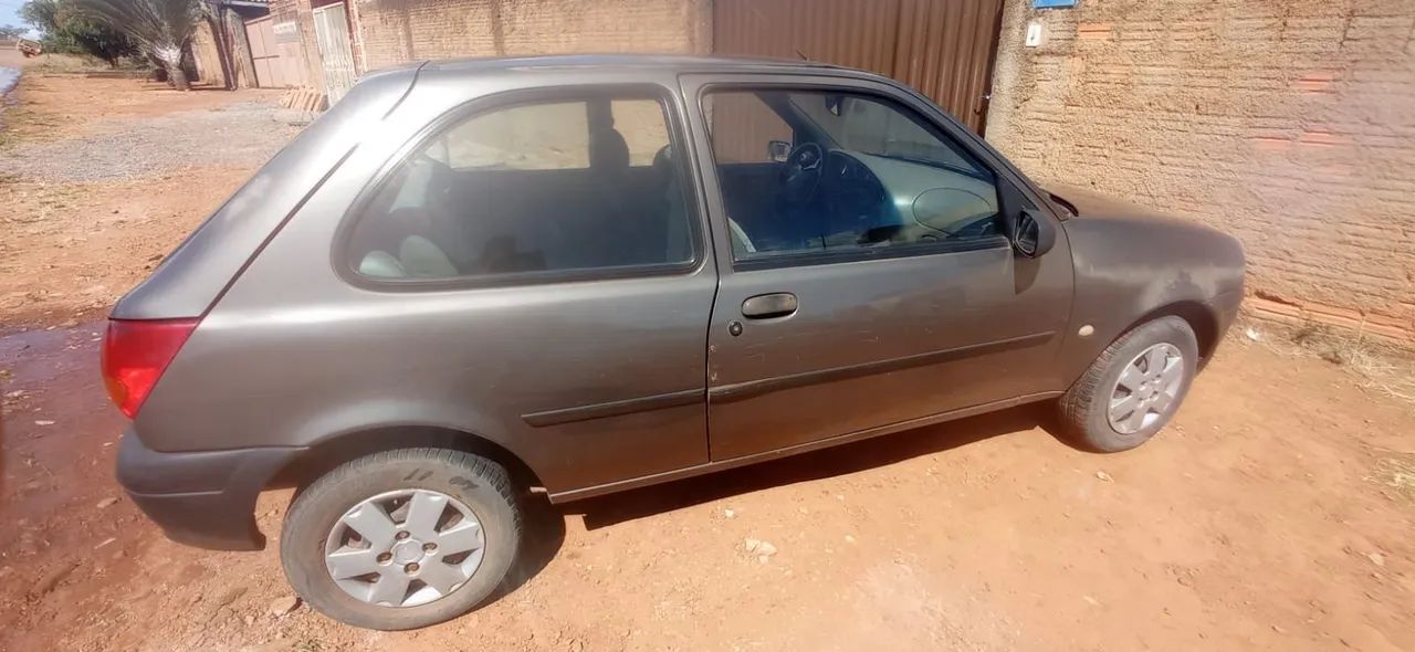 FORD FIESTA 2001 Usados e Novos