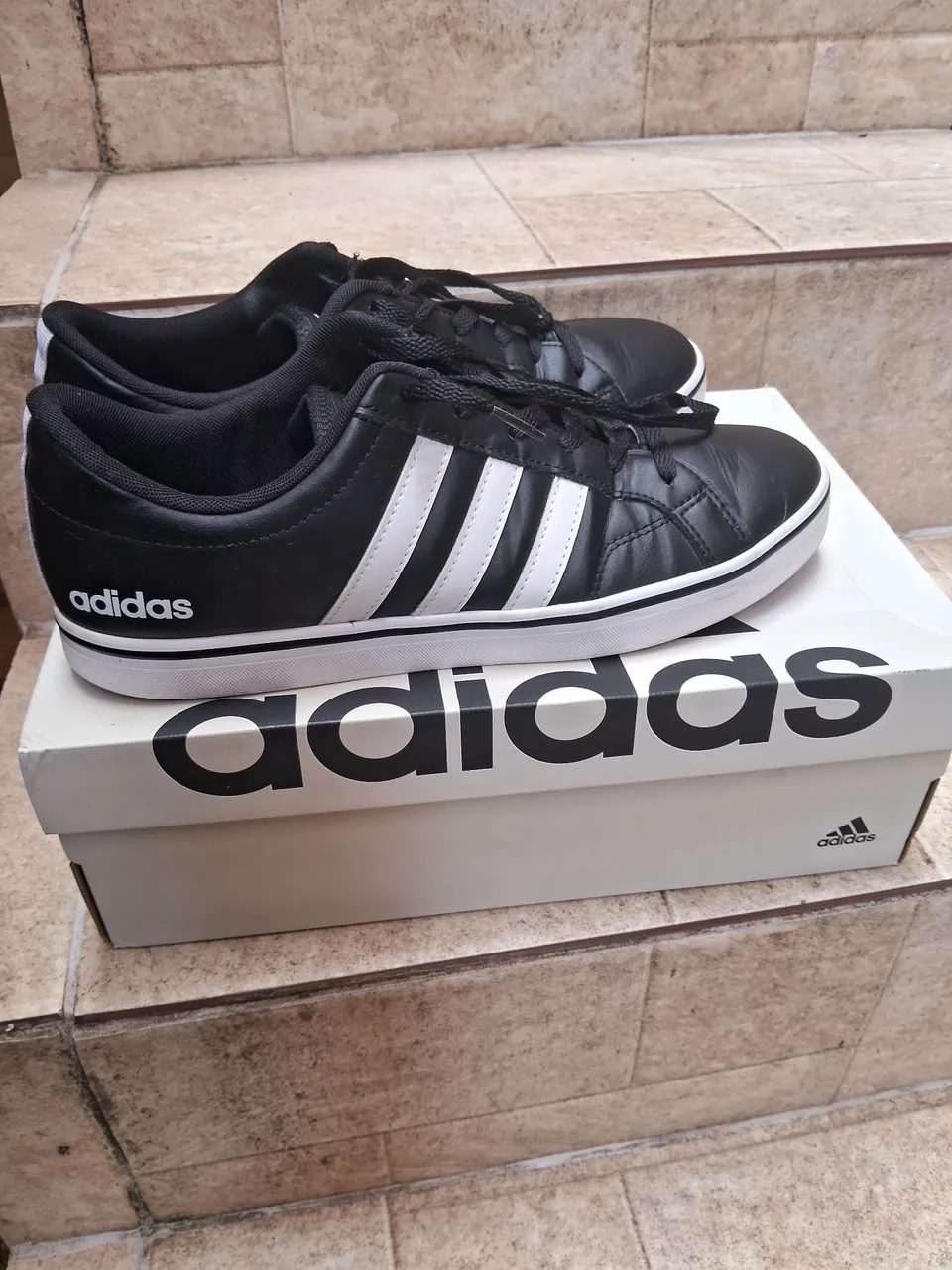 "tenis adidas antigos" - Calçados no Brasil