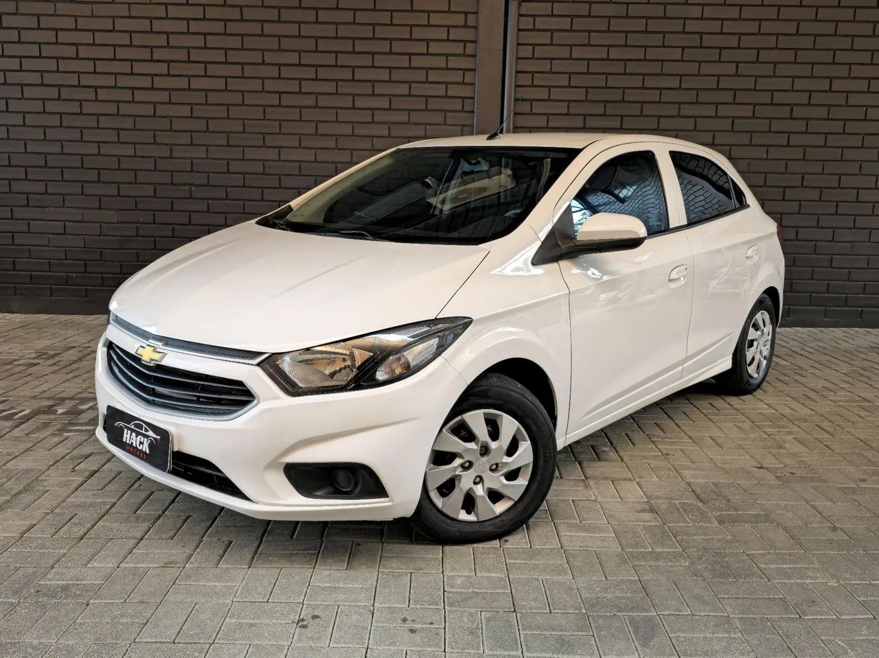 CHEVROLET ONIX 2018 Usados e Novos