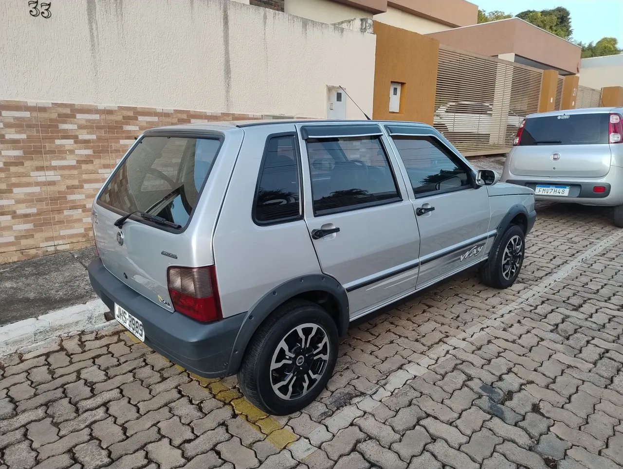 FIAT UNO MILLE 1.0 FIRE/ F.FLEX/ ECONOMY 4P Usados e Novos