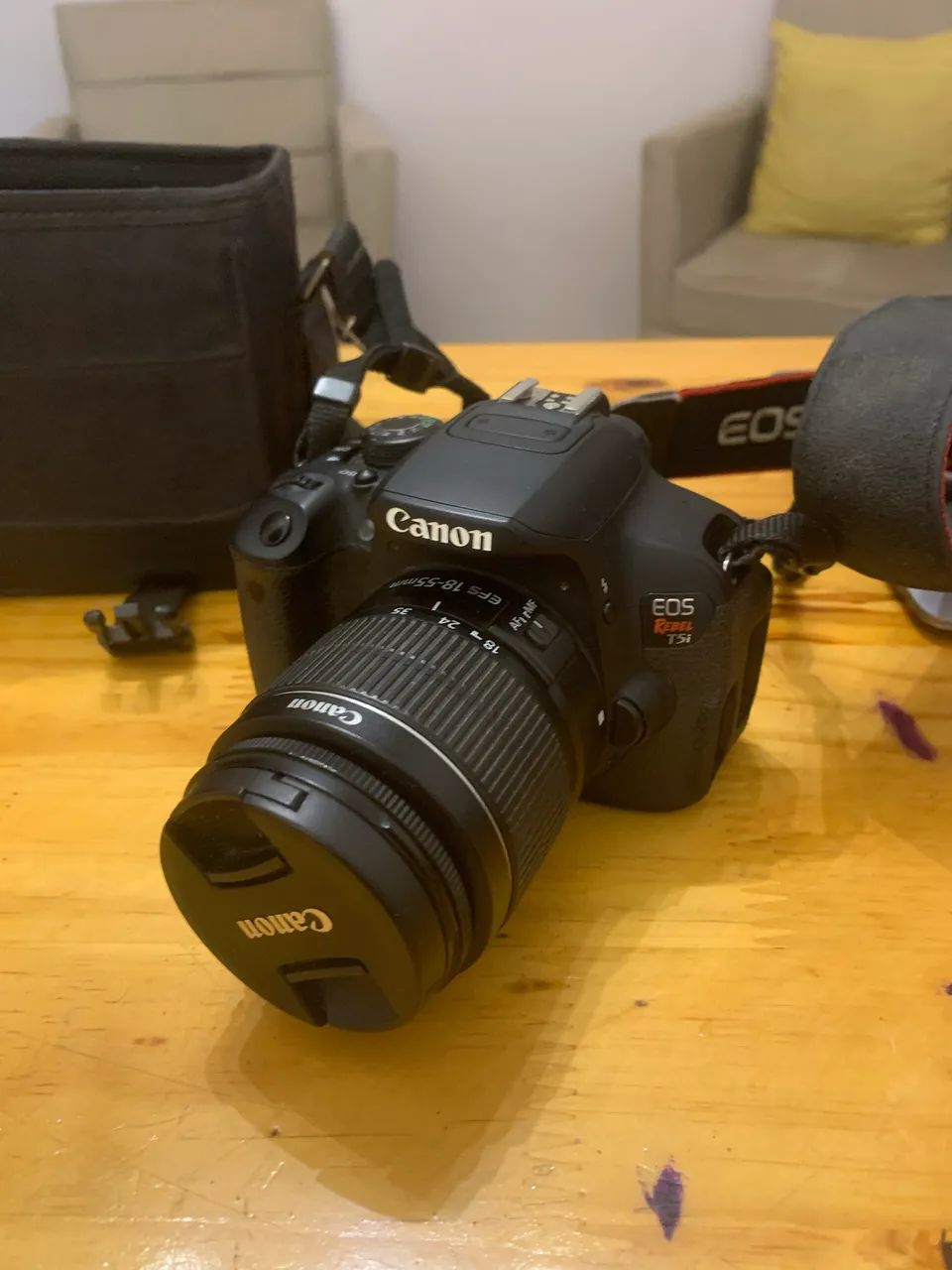 Canon EOS Rebel T5i / 700D - Câmeras e Filmadoras - Itaipu, Niterói ...