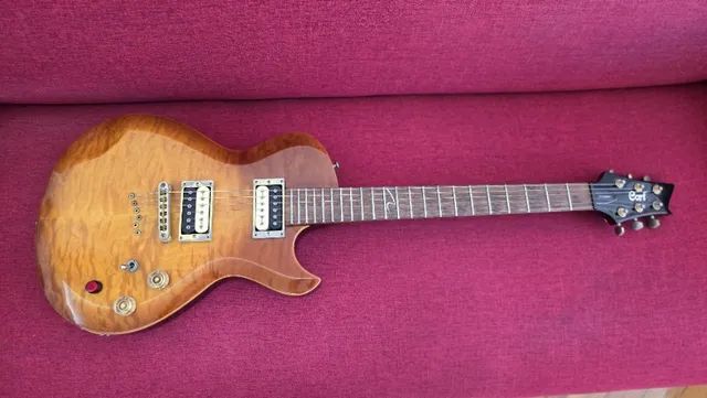 "cort custom" no Brasil