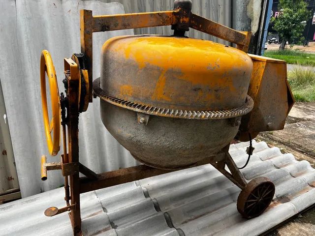 "betoneira" no Brasil