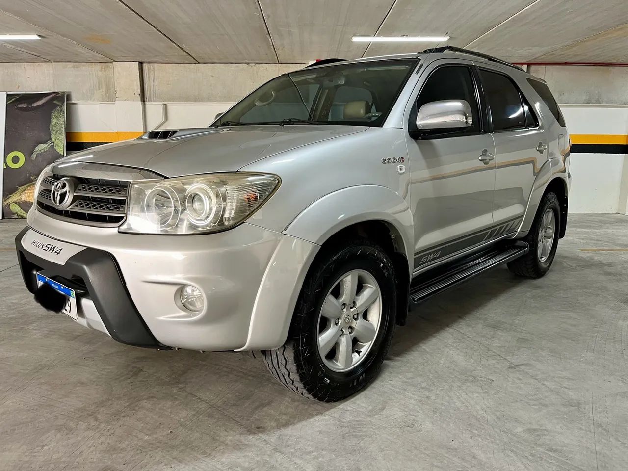 TOYOTA HILUX 2010 Usados e Novos