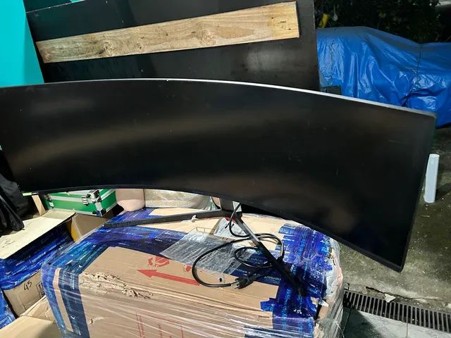"monitor curvo 49" no Brasil